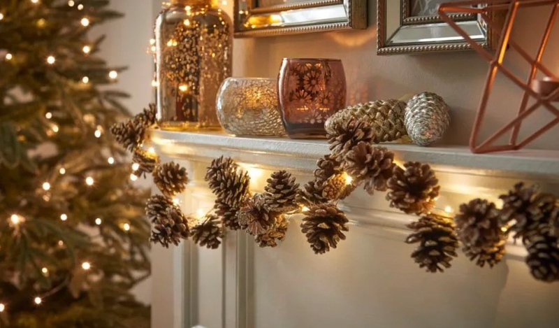 54 Beautiful Christmas Garland Ideas to Make Your Home Sparkle and ...