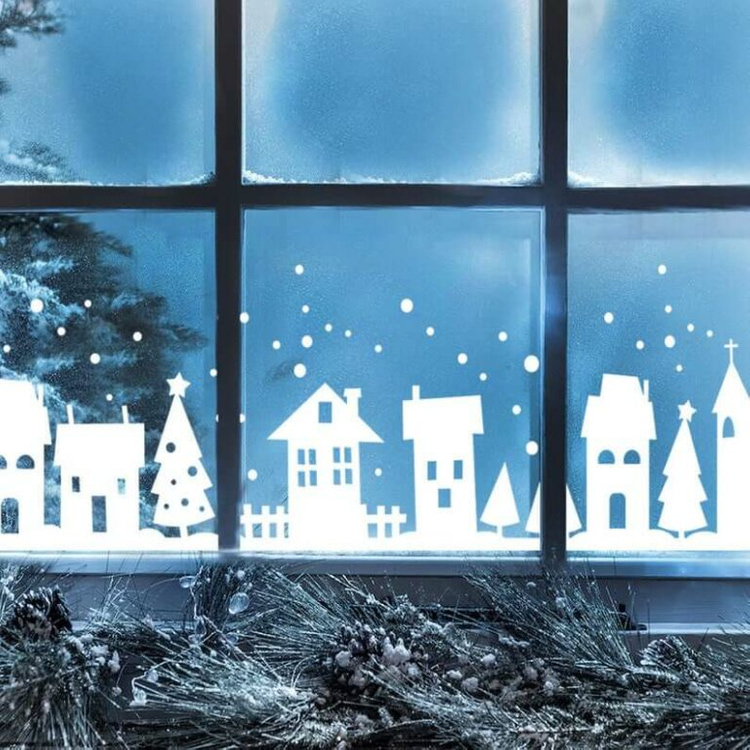 Decorate your window with Christmas touches using these 43 amazing ...