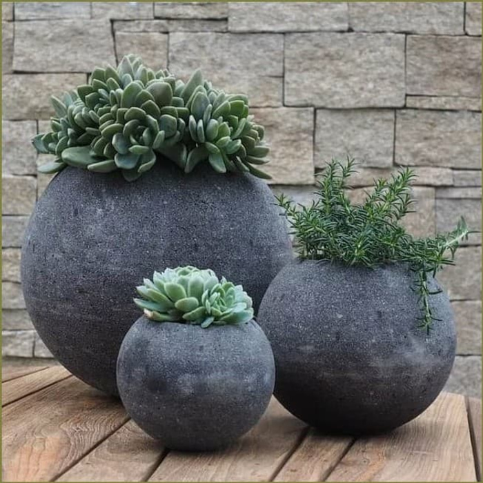 50 Amazing Ideas DIY for Homemade Outdoor Cement Planters | My desired home