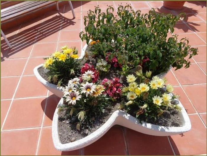 50 Amazing Ideas DIY for Homemade Outdoor Cement Planters | My desired home