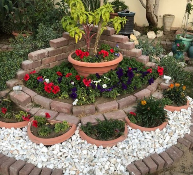 38 unique ideas for mini flower beds that require minimal care| My ...