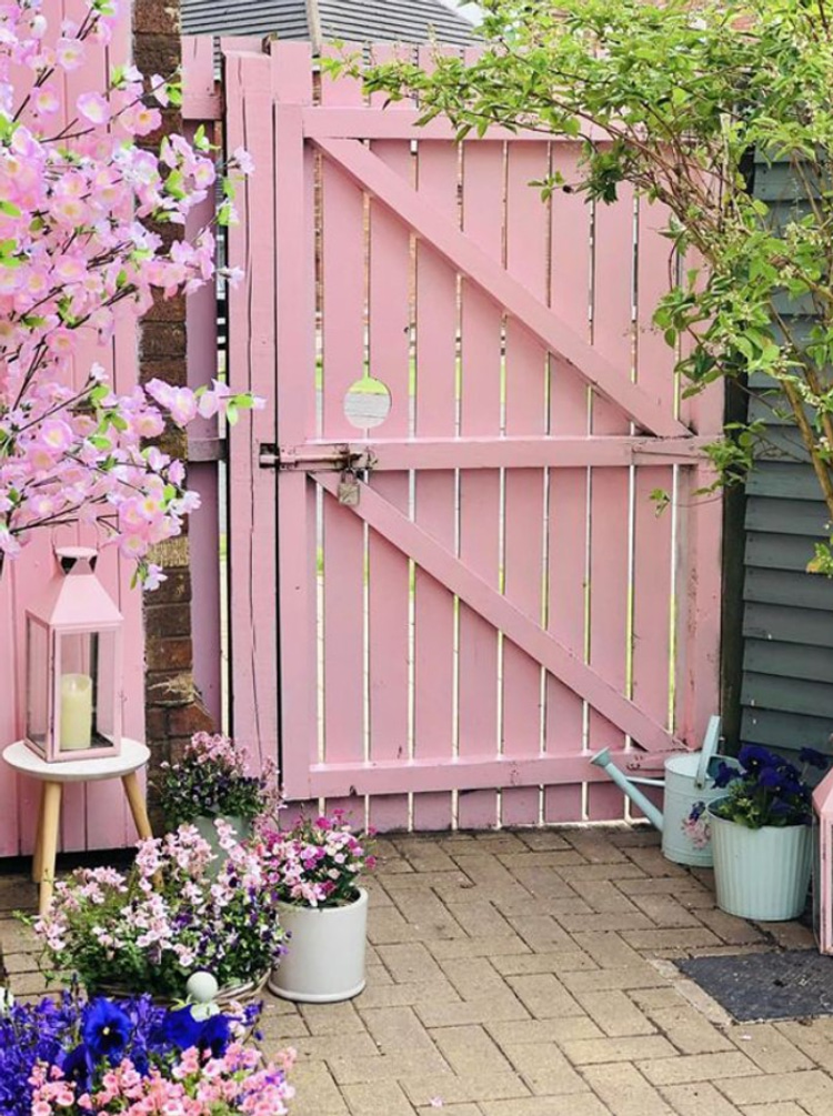26 Adorable Pink Garden Decoration Ideas You Must See | My desired home