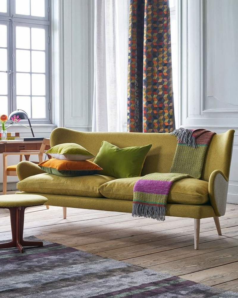 Green Sofa: Ideas - Shades for Living Room | My desired home