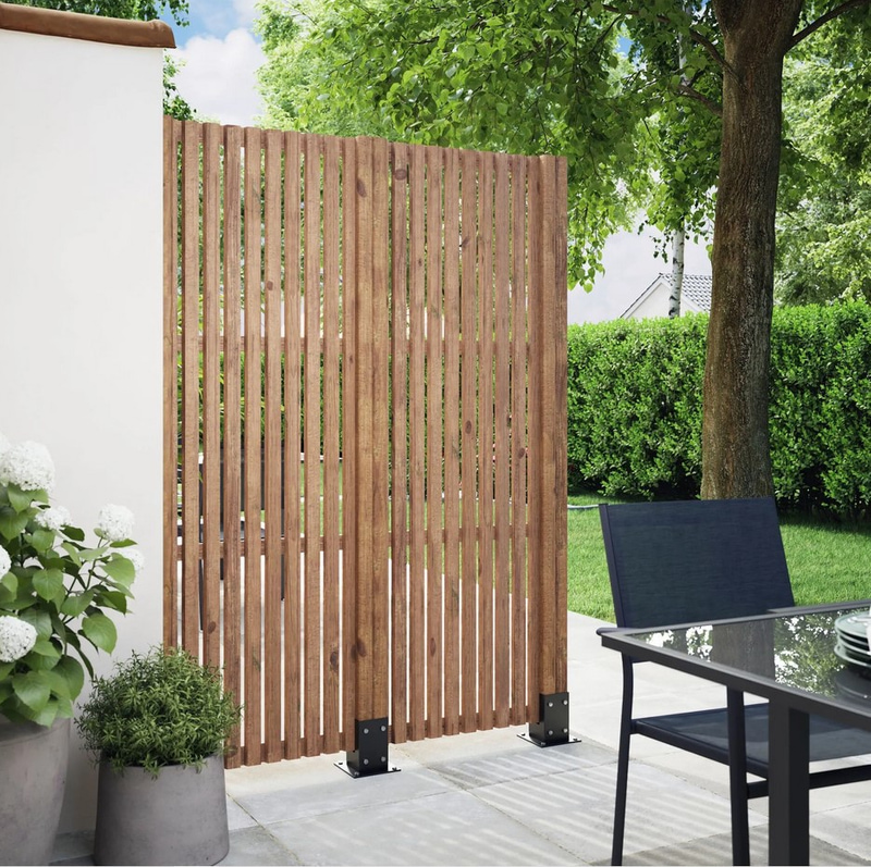 40 Amazing Ideas with Wooden Panels to Define Your Patio and Garden ...
